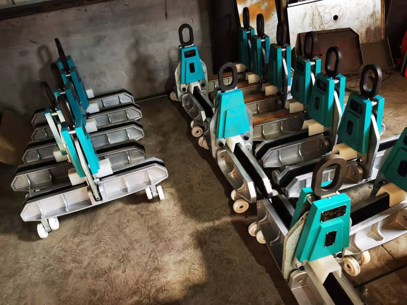 China Customized LC Glass Lifting Clamp Suppliers, Manufacturers ...