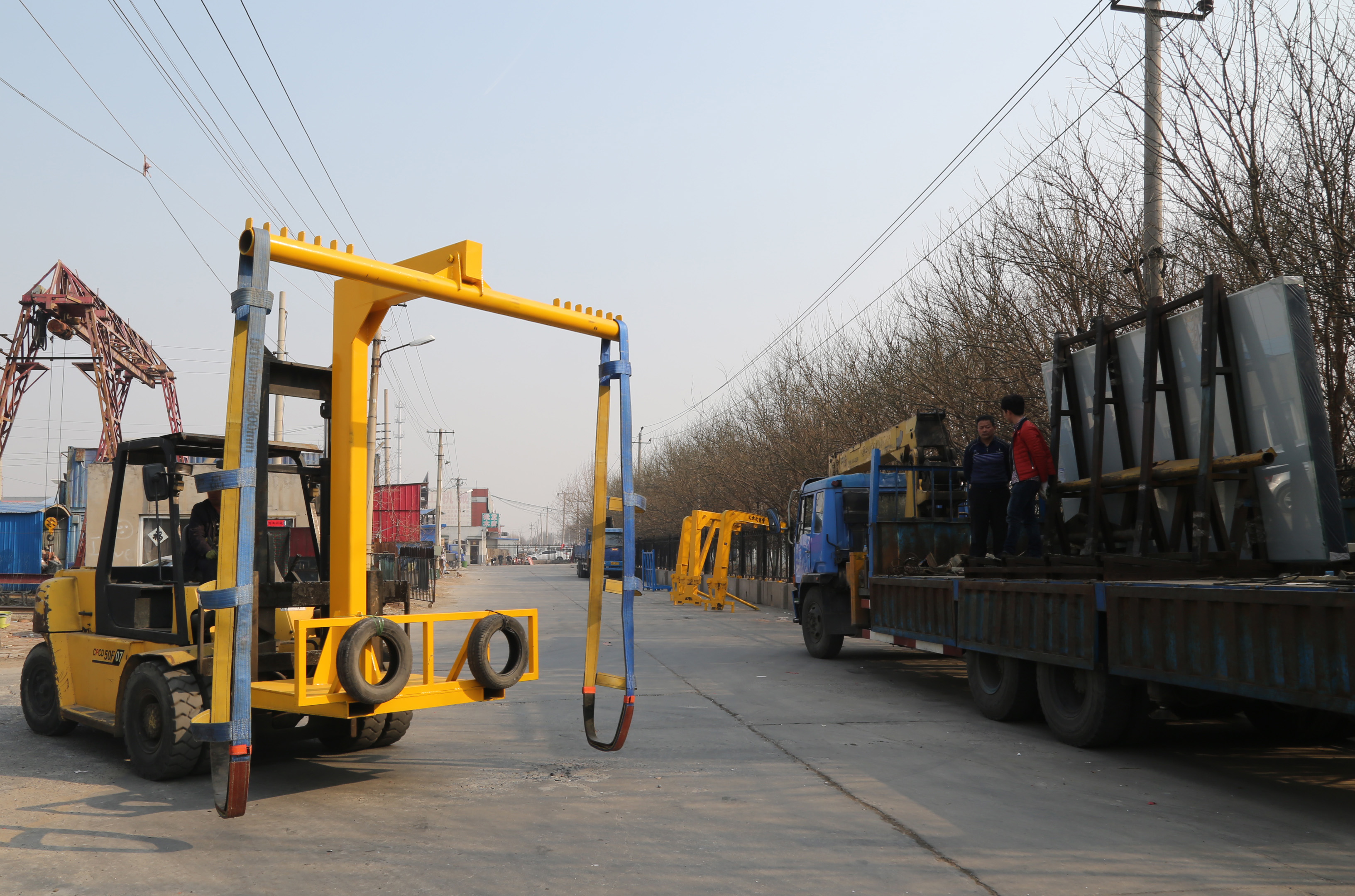 China Customized Forklift Truck Crane Arm with Pedestal Suppliers ...